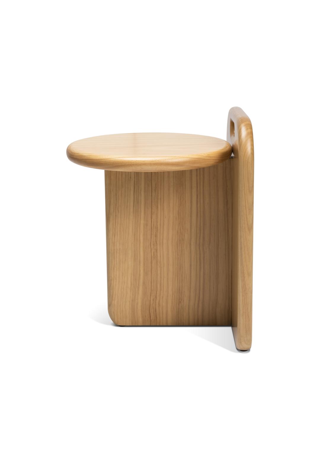 ÔMEGA SIDE TABLE - Products - Saccaro