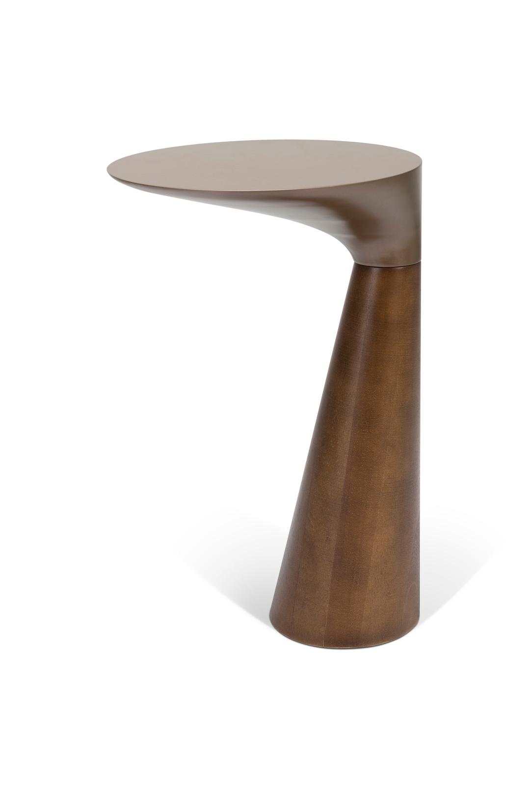 DAFNE SIDE TABLE - Products - Saccaro