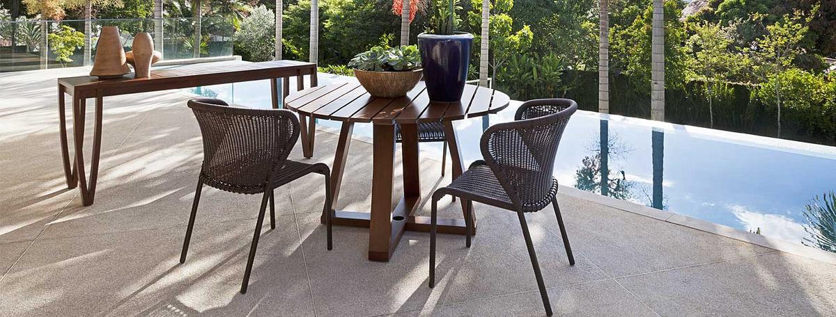 MÔNACO DINING TABLE - Products - Saccaro